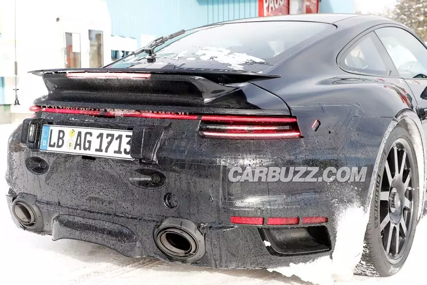 Ин метавонад аввалин нигоҳи мо ба насли ояндаи Porsche 911 GT3 бошад 29469_15