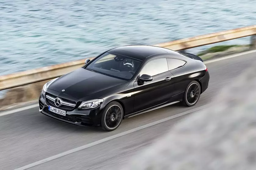 Vỏ xe Mercedes C-Class Coupe và Cabriolet mới 29561_17