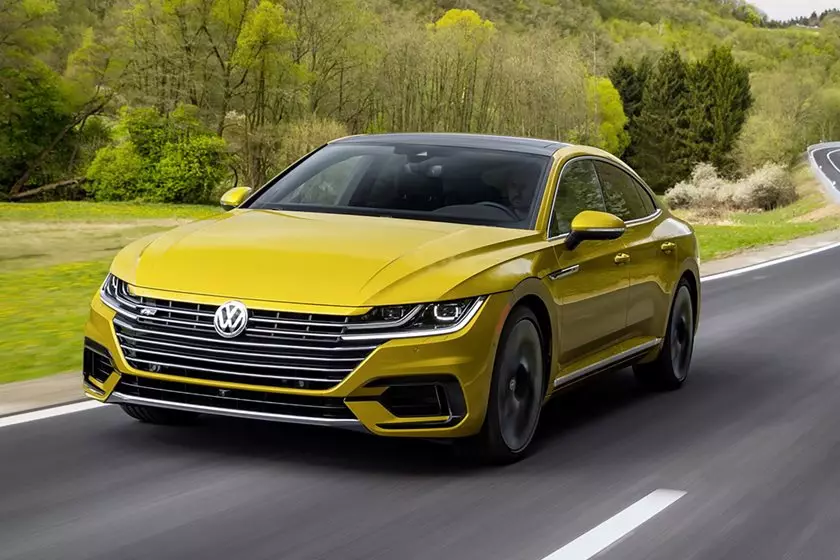 Volkswagen Arteon Yn Cael Sbri Gyda Phecyn R-Line Hiliol 29666_1