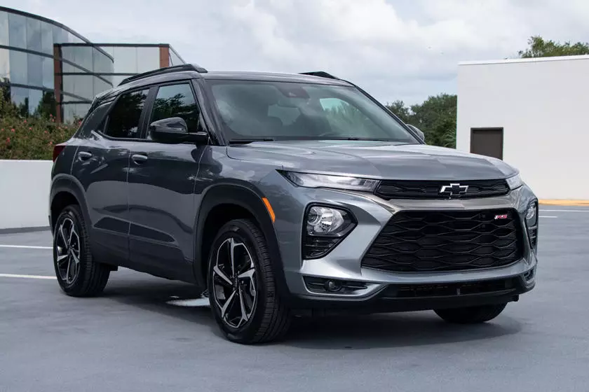 2021-2022 Chevrolet TrailBlazer Front Angle View