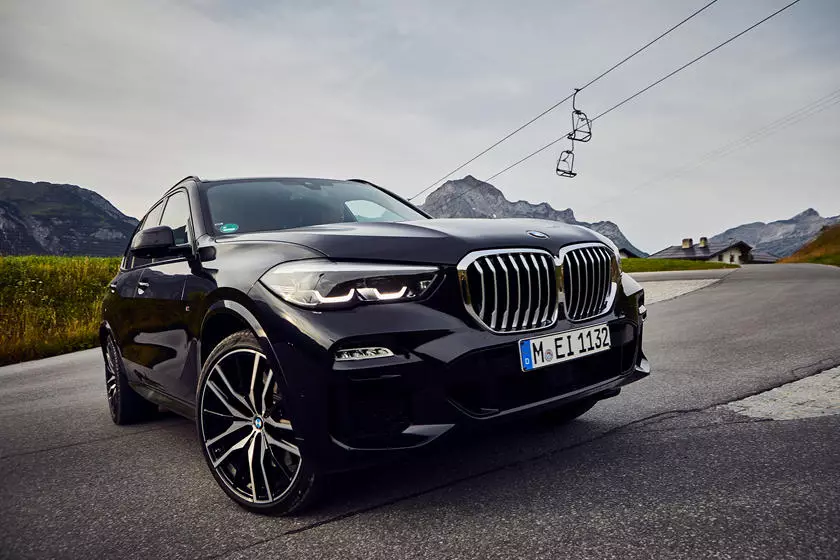 Kuna son Plug-In BMW X5? Dole ku jira 29935_1