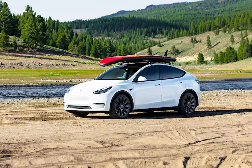 2020-2022 Tesla Model Y Öňe Görkeziş