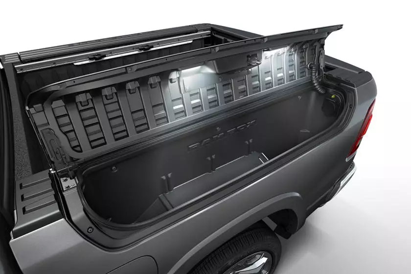 2019-2021 Ram 1500 clásico RamBox