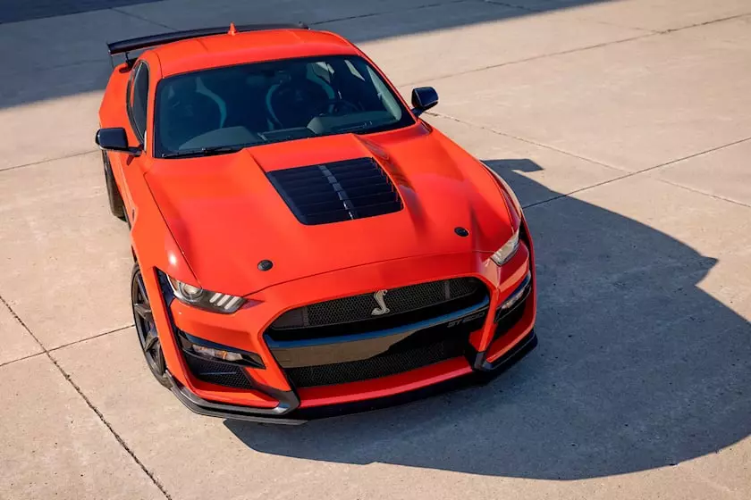 Злодзеі скралі 4 новых Ford Mustang GT500 з завода Ford 30235_6