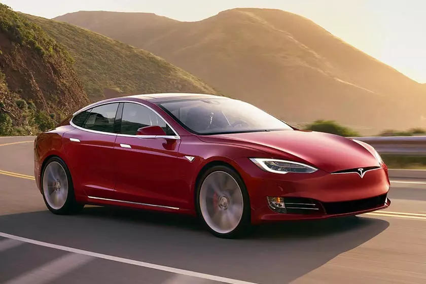 2017-2020 Tesla Model S P100D Kjøring forfra