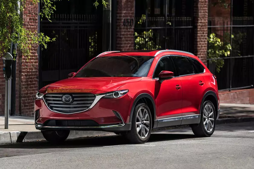 Mazda च्या हातावर एक विस्फोटक एअरबॅग समस्या असू शकते 30263_1