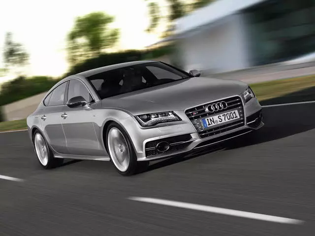 Byagaragaye: Audi S6, S7, na S8 mbere ya Frankfurt 30314_3