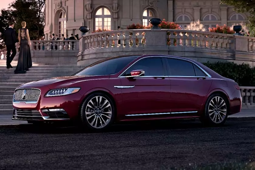 2017-2020 Lincoln Continental Side View