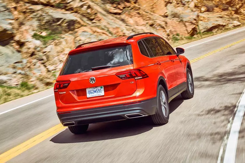 2016-2020 Volkswagen Tiguan Rear View Driving