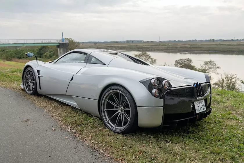 Ultra-zeldzame Pagani Huayra te koop met $ 180.000 optie 30657_2