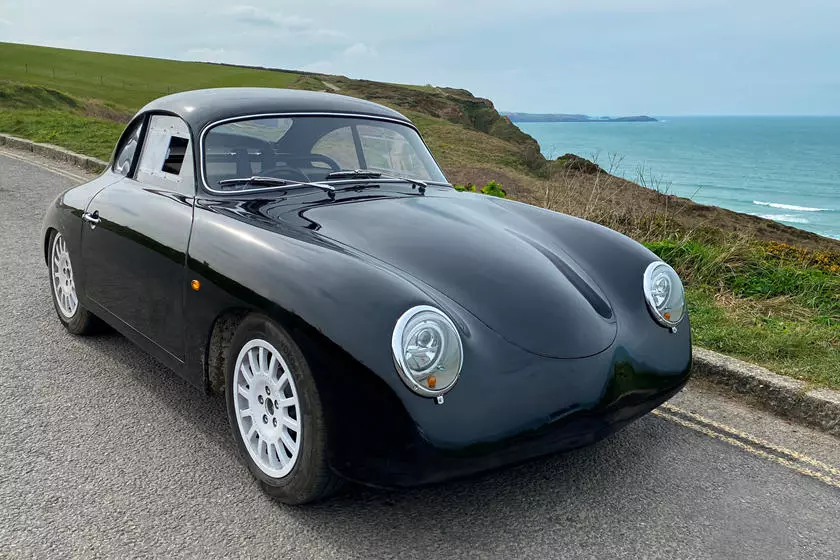 Porsche 356 Reimagined as stunning Retro Electric Sports Car 30884_4