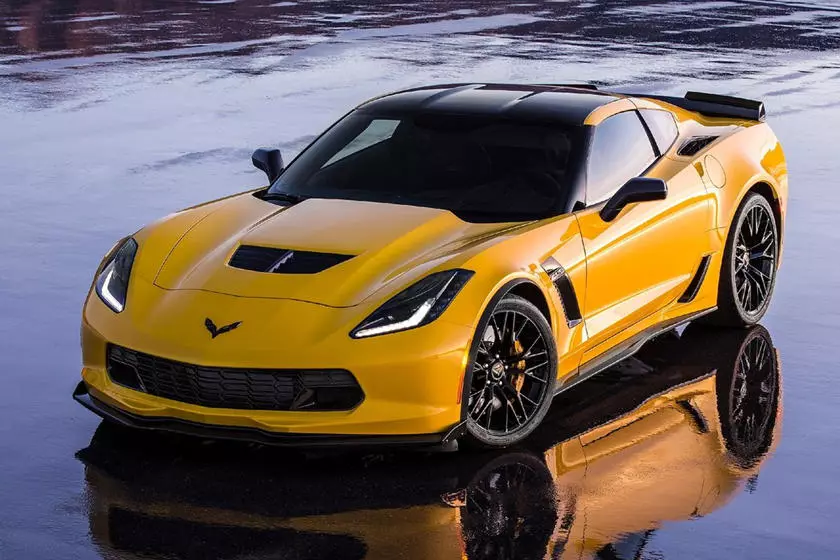 Corvette-ի սեփականատերերը դատի են տվել Chevrolet-ին անիվների ճկման պատճառով 30937_1