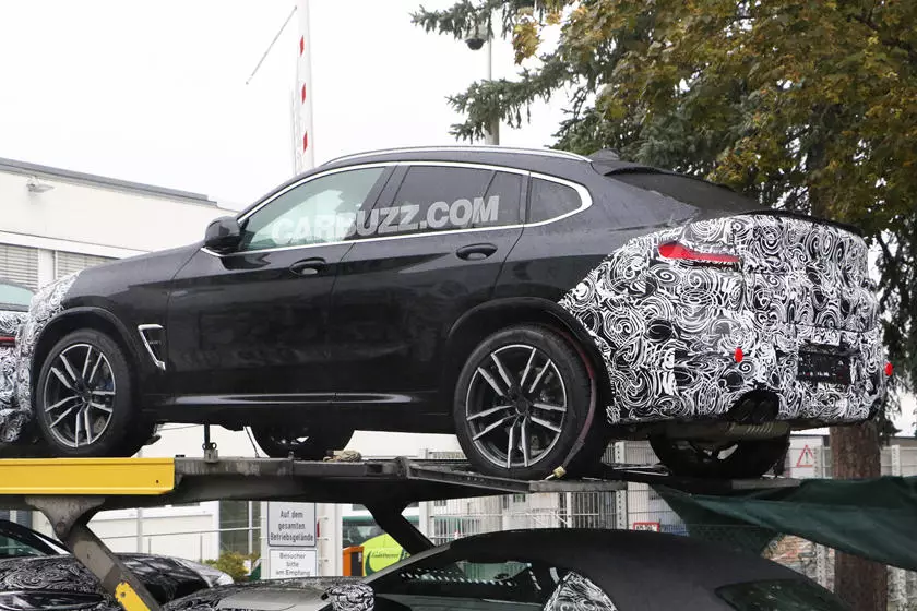 BMW X4 M näyttää turvalliselta suurelta säleikkökäsittelyltä 31053_6