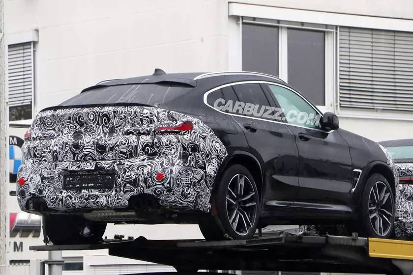 BMW X4 M näyttää turvalliselta suurelta säleikkökäsittelyltä 31053_9