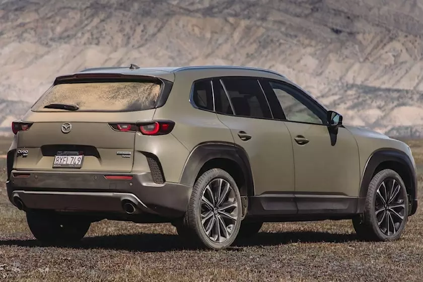 2023 مازدا CX-50 منظر خلفي