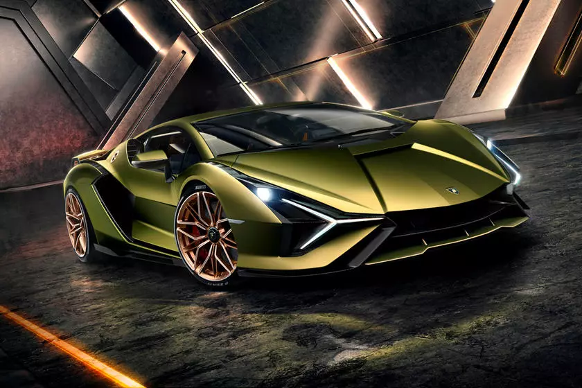 Πείτε γεια στη Lamborghini Sian των 820 ίππων 31090_1