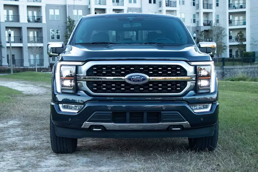 2021-2022 Ford F-150 अगाडिको दृश्य