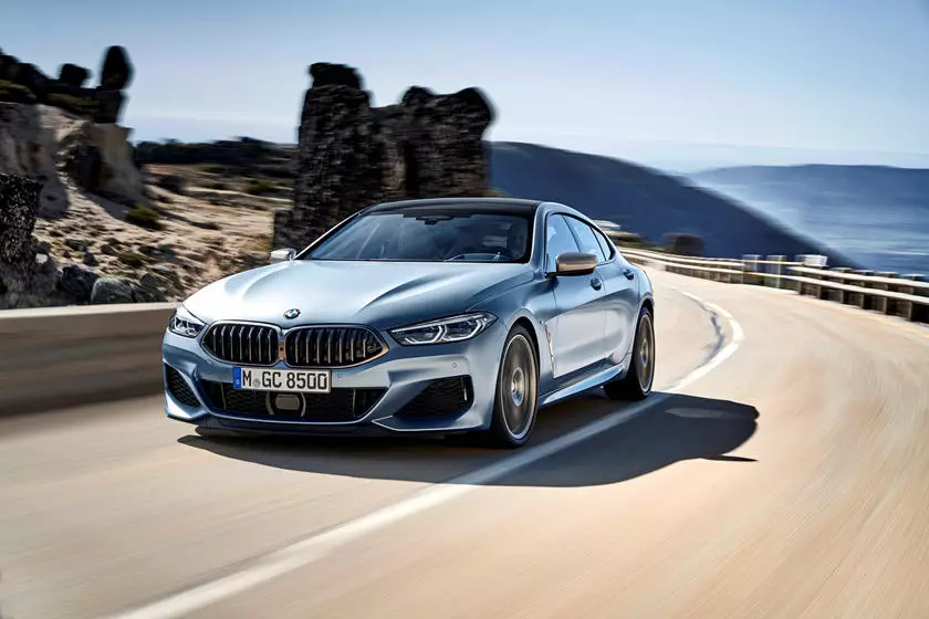 2020-2022 BMW 8 Serie Gran Coupe Vooraanzicht Rijden