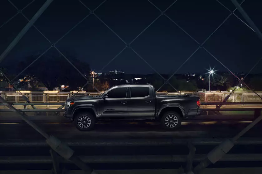 Հայտարարվել է 2021 թվականի Toyota Tacoma-ի գները 31429_6