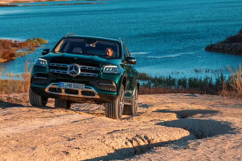 2020-2021 Mercedes-Benz GLS SUV Front View Driving