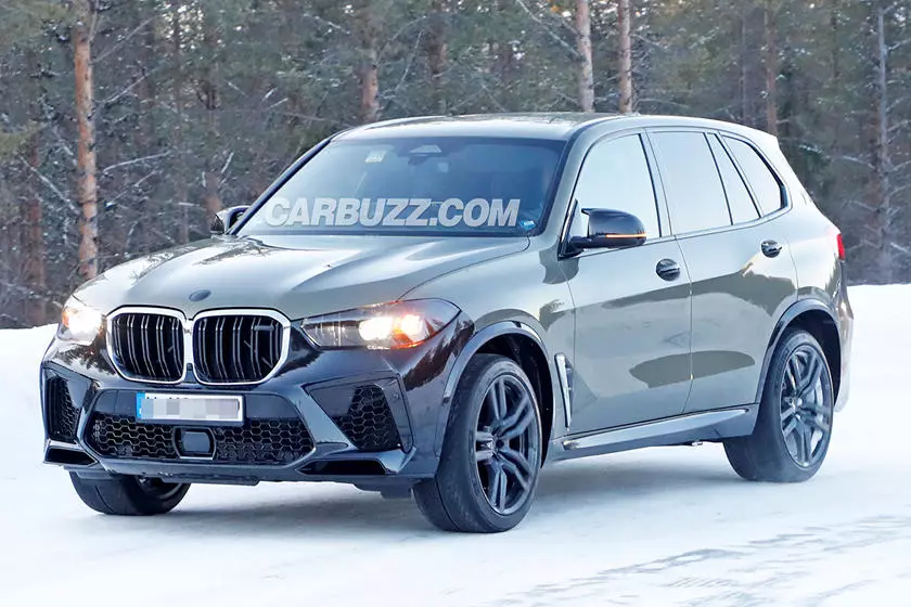 BMW X5 M ọhụrụ na-enweta ụfọdụ nnukwu mgbanwe n'ime 3155_1