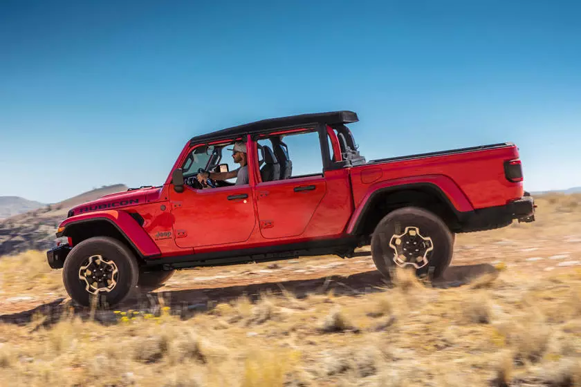 Jeep Gladiator ປະຈຸບັນມີພ້ອມດ້ວຍປະຕູເຄິ່ງທີ່ງົດງາມ 31657_1