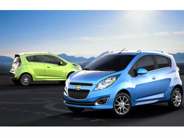 The Chevy Spark: The Premier EV-ն հակասական դեբյուտով և տեսահոլովակով 31746_1