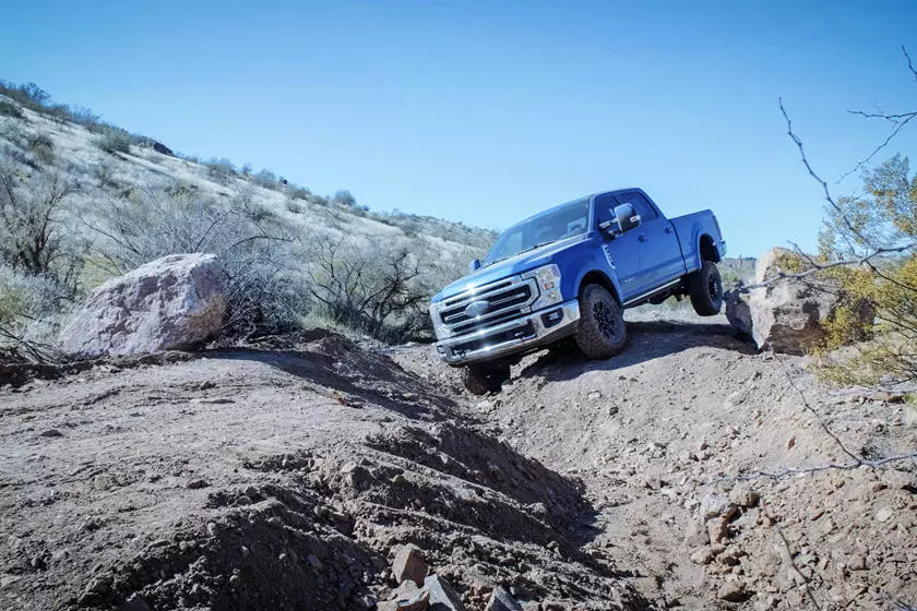 2020 Ford F-250 Super Duty First Drive Review: The American Mover 31764_27