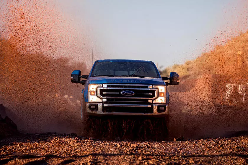 Review Ford F-250 Super Duty First Drive 2020: The American Mover 31764_28