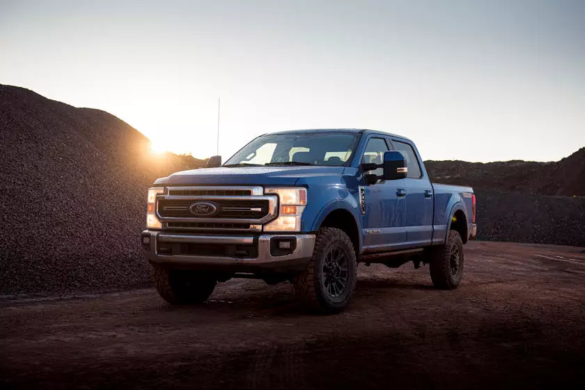 2020 Ford F-250 Super Duty First Drive Sharh: American Mover 31764_37