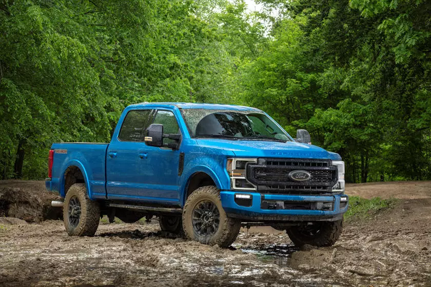 Review Ford F-250 Super Duty First Drive 2020: The American Mover 31764_5