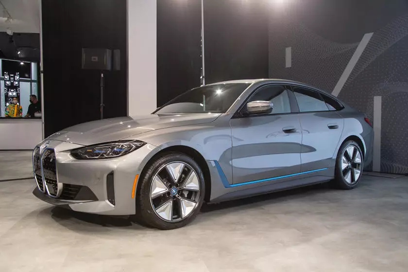 Premier aperçu de la BMW i4 2022 : le changement est arrivé 3190_5