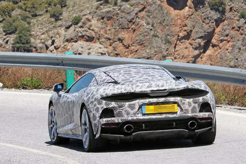 Det här är sista gången du ser McLaren GT täckt av Camo 31918_8