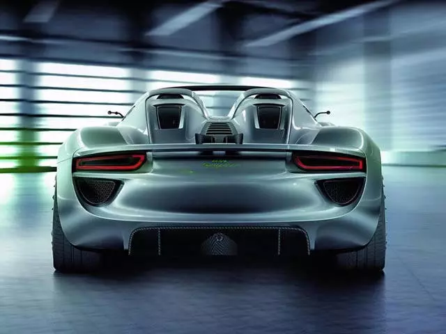 ポルシェ918スパイダーハイブリッドアップデート; 2013年フランクフルトに向かう 31966_3