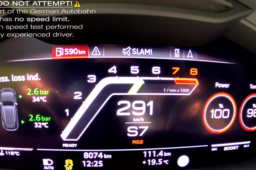 Mire el reloj Audi RS Q8 a 180 MPH en la autopista 32018_3