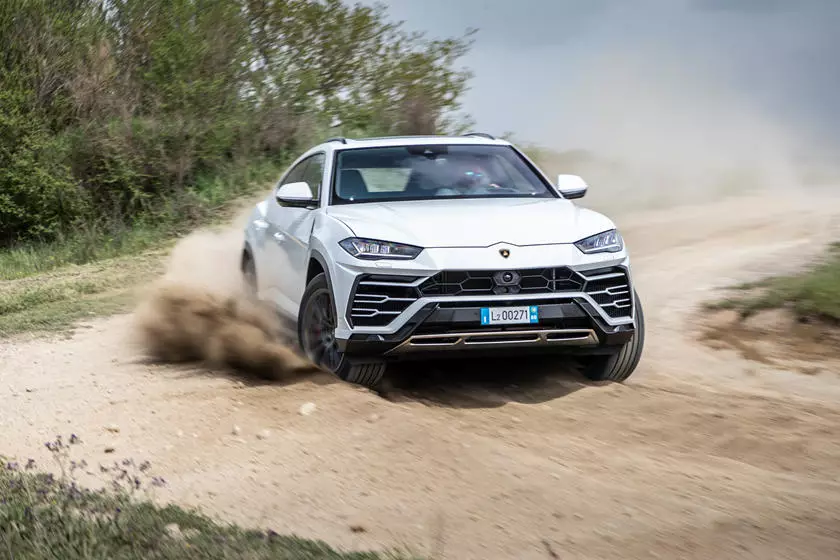 Lamborghini Urus, Bentley Bentayga'yı Şaşırtmak İstiyor 32110_7