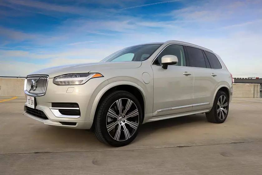 5 dôvodov, prečo je Volvo XC90 perfektným autom na cesty 3222_5