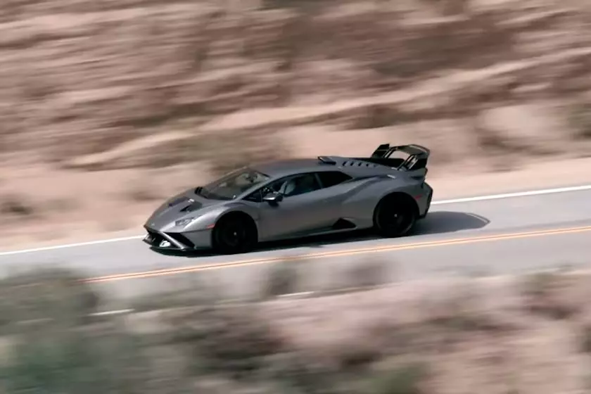 Jay Leno megbirkózik a Lamborghini legkeményebb Huracánjával 3259_12