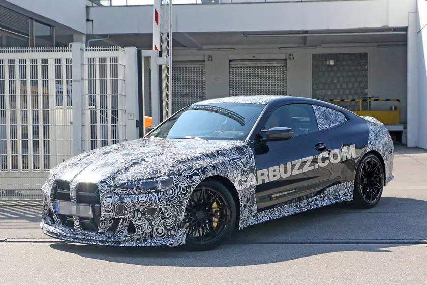 BMW M4 CSL панели навро намоиш медиҳад 32759_6