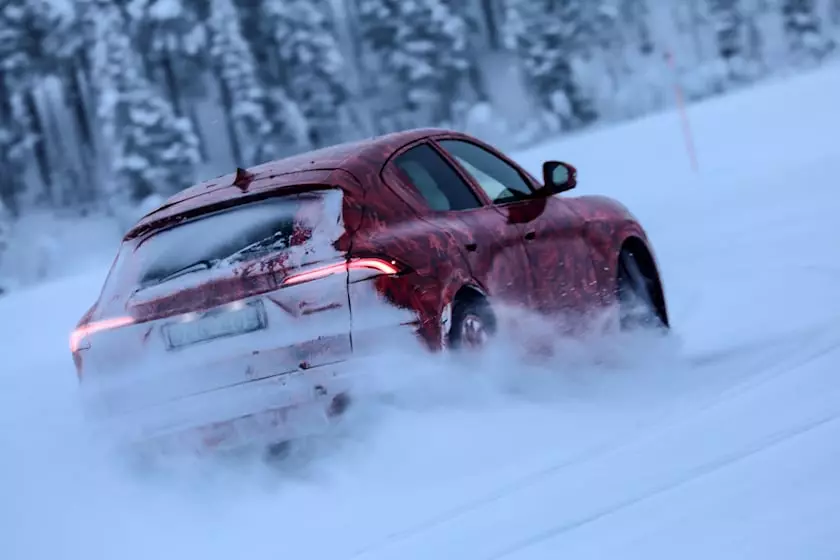 Maserati Grecale hits Italjaanske strjitten bedekt mei oanwizings 32789_7