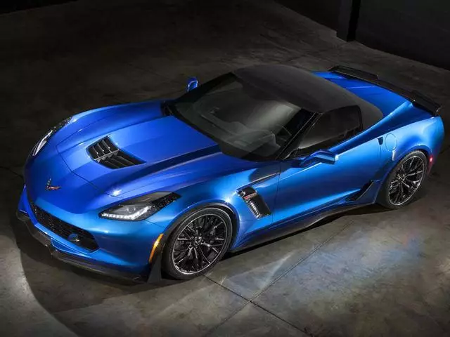 Corvette Z06 Convertible Нью-Йорктегі дебют алдында таныстырылды 33039_3