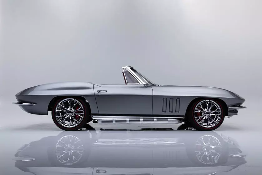 Stunning 1966 Corvette Land Shark giet ûnder de hammer 33073_2