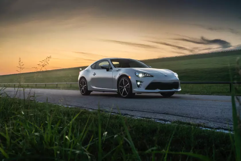 2020 Toyota 86 dobiva nadogradnju za slatko rukovanje 33076_1