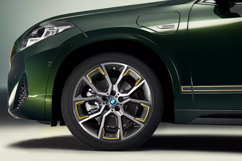 BMW X2 GoldPlay Edition – зелений, золотистий і стильний 33251_3