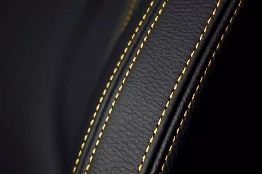 BMW X2 GoldPlay Edition có màu xanh lá cây, vàng và sôi động 33251_9