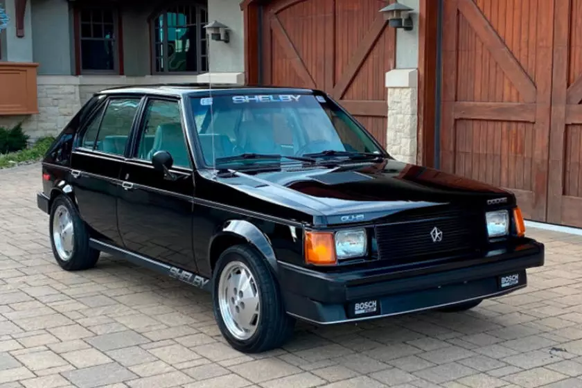 Apenas Carroll Shelby poderia fazer um Dodge Omni tão legal 3337_1