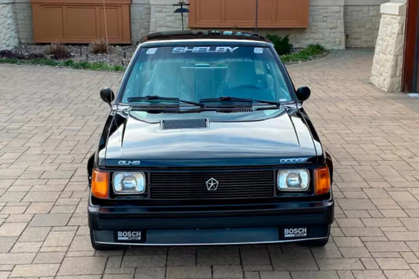 Apenas Carroll Shelby poderia fazer um Dodge Omni tão legal 3337_4