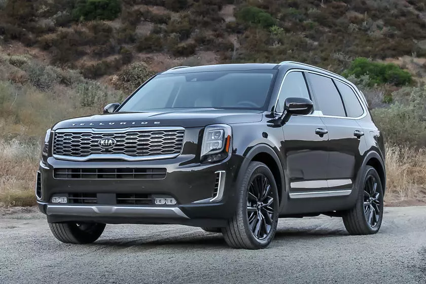 2020-2021 Kia Telluride წინა კუთხის ხედი