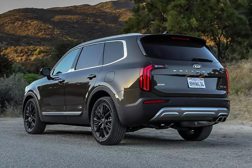 2020-2021 Kia Telluride afturhornssýn