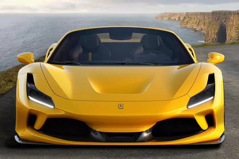 Bu Tam Yeni Ferrari F8 Hörümçəkdir 33399_6